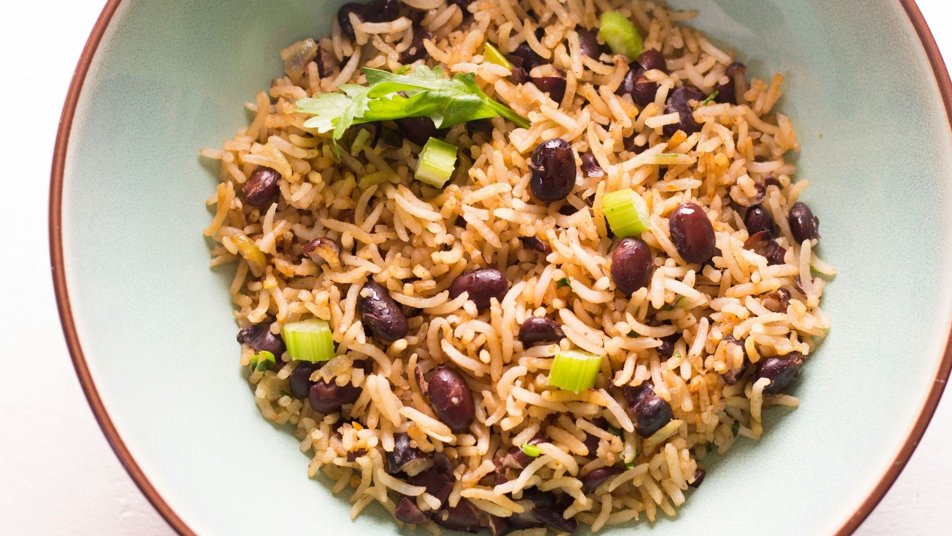 How to feed your family for under $5: Canned bean dinners that are ...